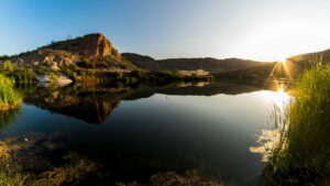 11 AWESOME LAKES NEAR TUCSON FOR THE SUMMER