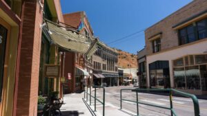 GHOSTS AND GUNSLINGERS: A ROAD TRIP FROM TOMBSTONE TO BISBEE
