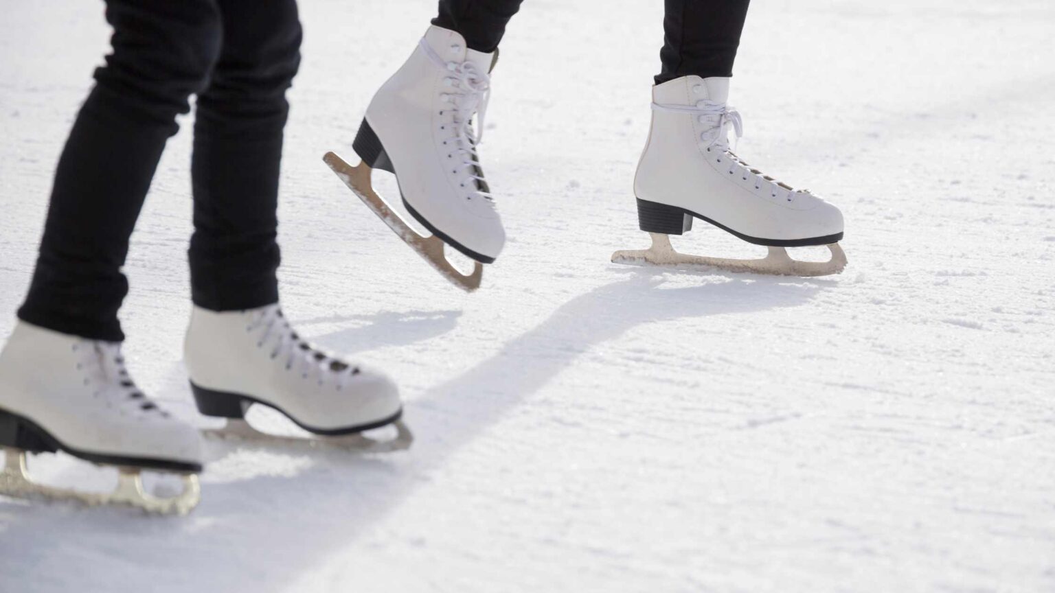 11 TOP ARIZONA ICE SKATING RINKS FOR ADVENTURE