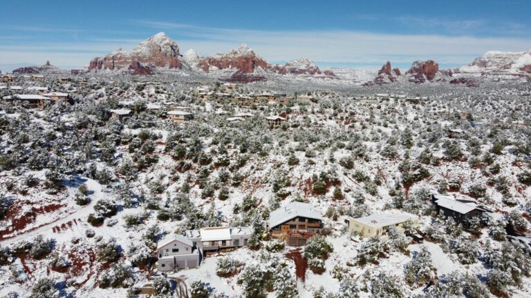 ARIZONA IN THE WINTER - 25 FUN THINGS TO DO THIS YEAR!